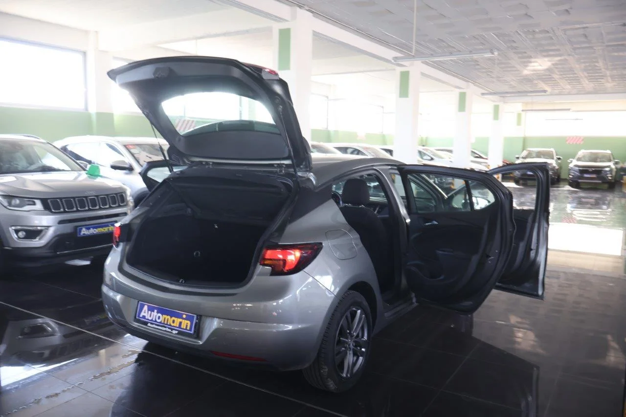 Opel Astra - View model 7